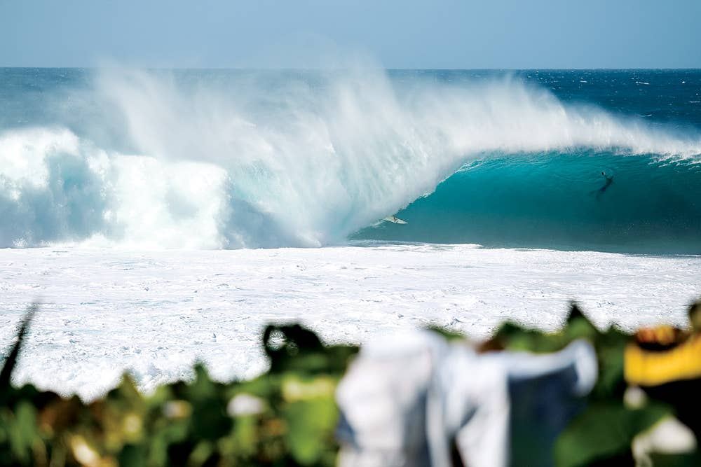 Volcom Annihilator Series: Sion Milosky - Surfer