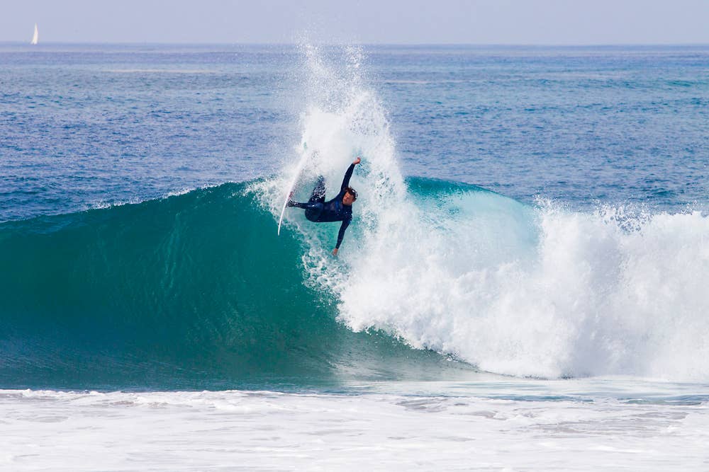 Monday Photos: The Golden State - Surfer