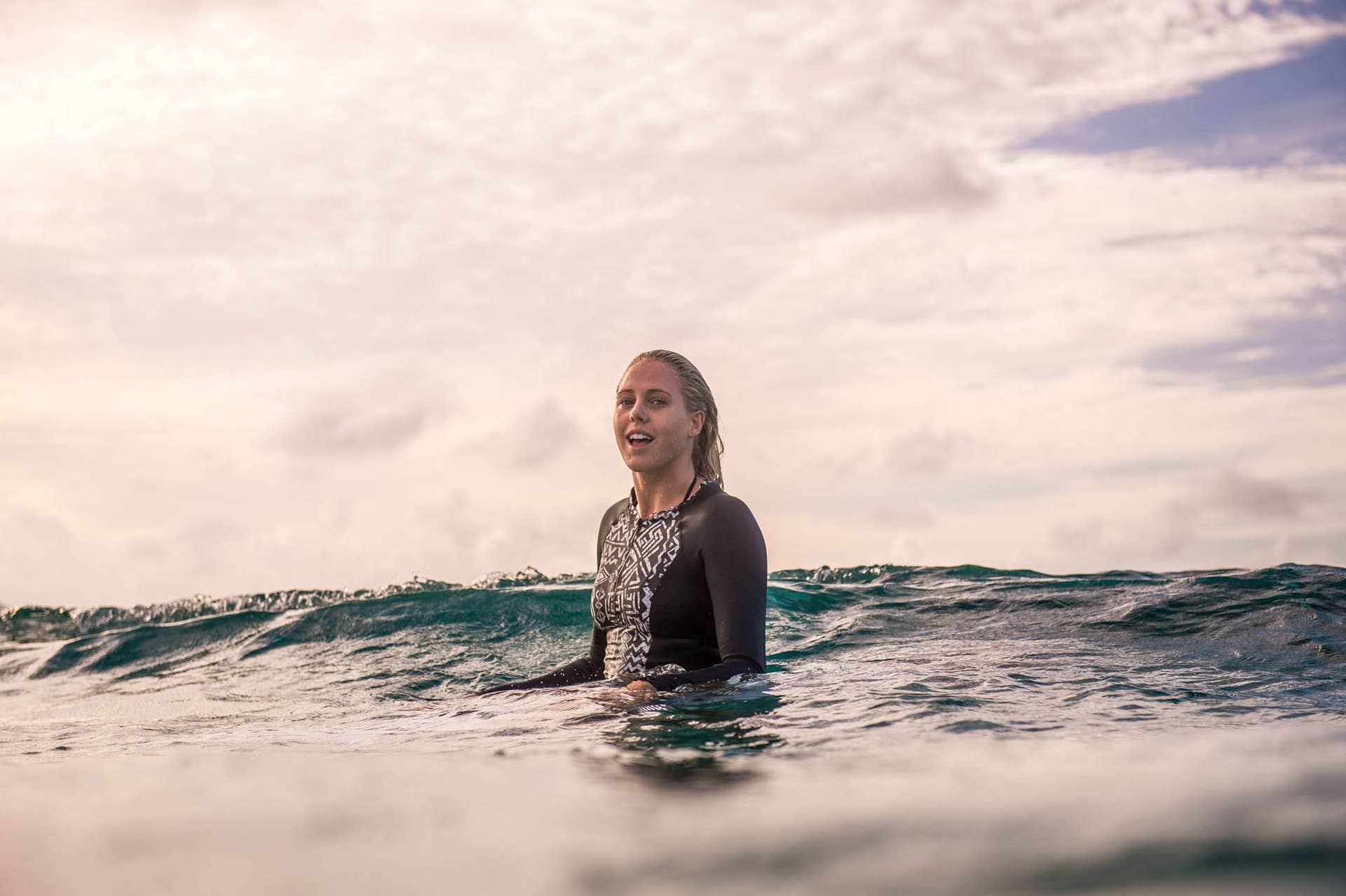 Watch: Laura Enever’s Maiden XXL Teahupo’o Barrel - Surfer