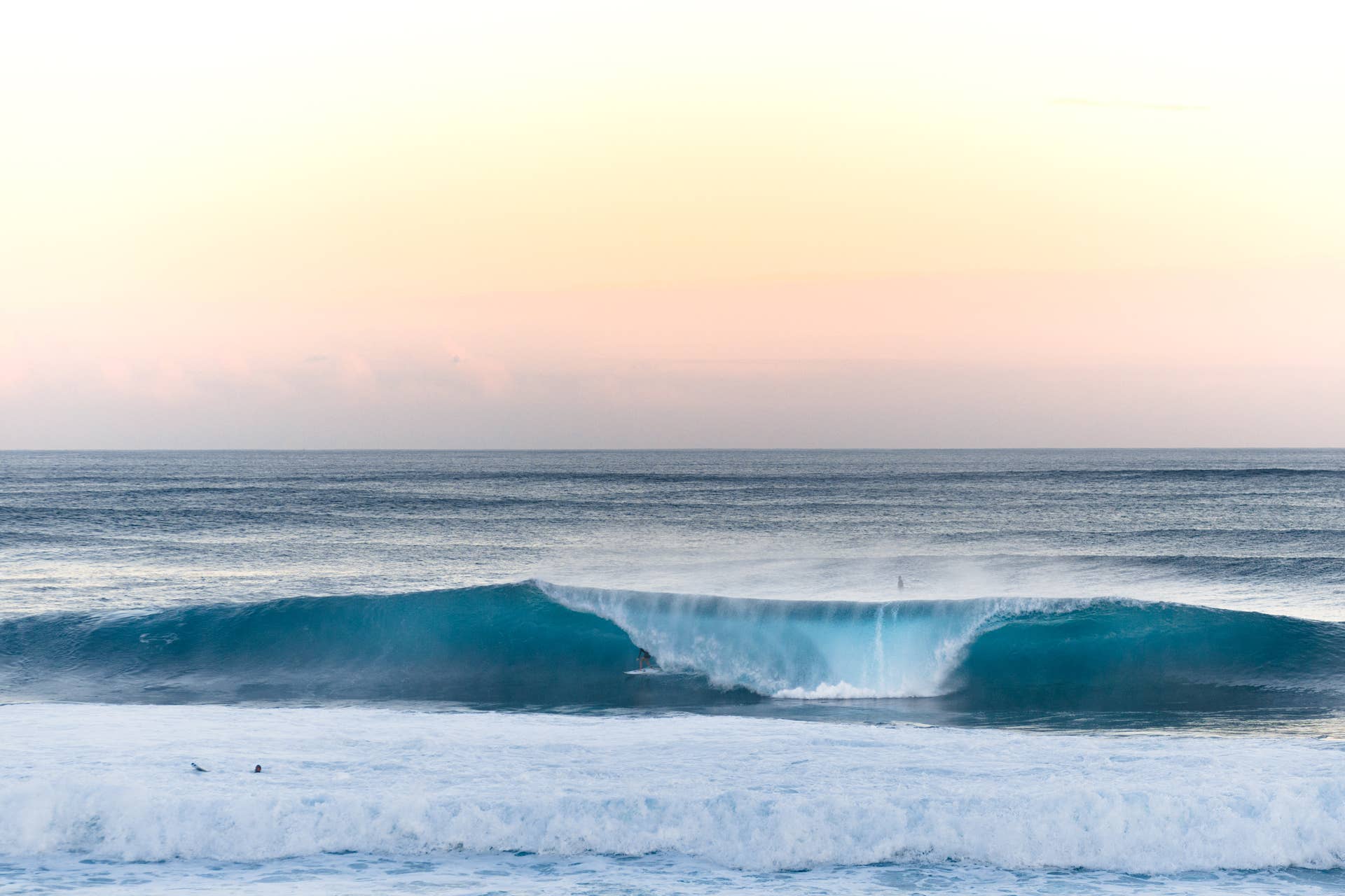 2024 Lexus Pipe Pro: Who Will Win The First Event of the Season? - Surfer