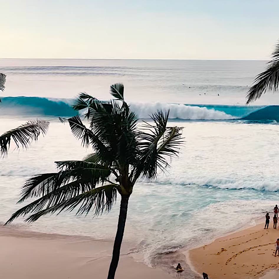 7 of the World's Most Dangerous Waves - Surfer