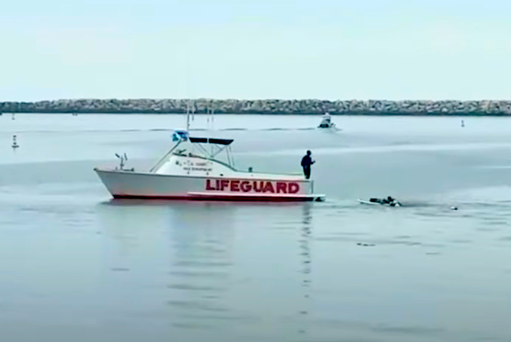 Man Drowns in Venice Beach, Body Pulled Ashore (Video) - Surfer