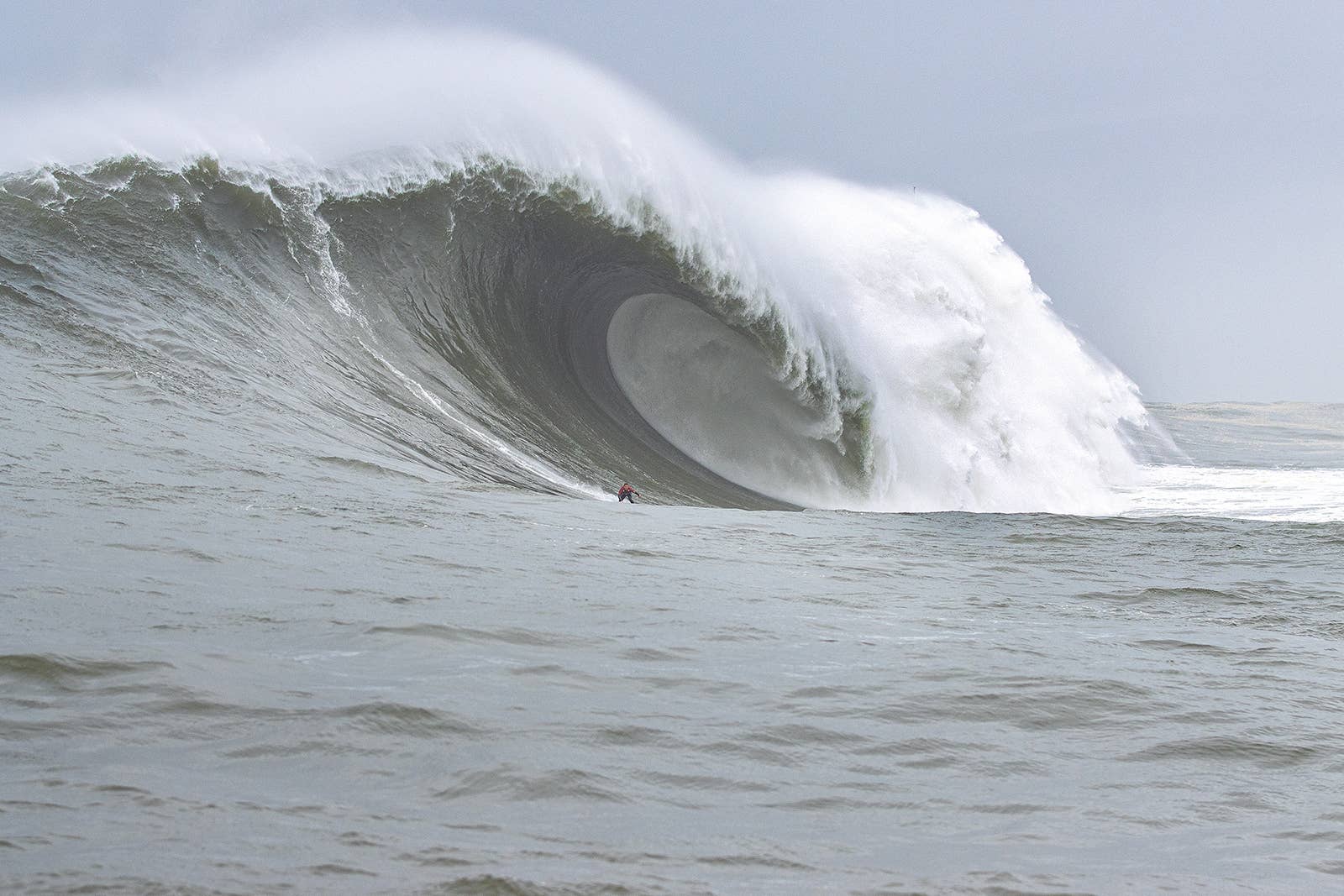 115-Foot Waves: Scientists Detect Behemoth Swell from Space - Surfer