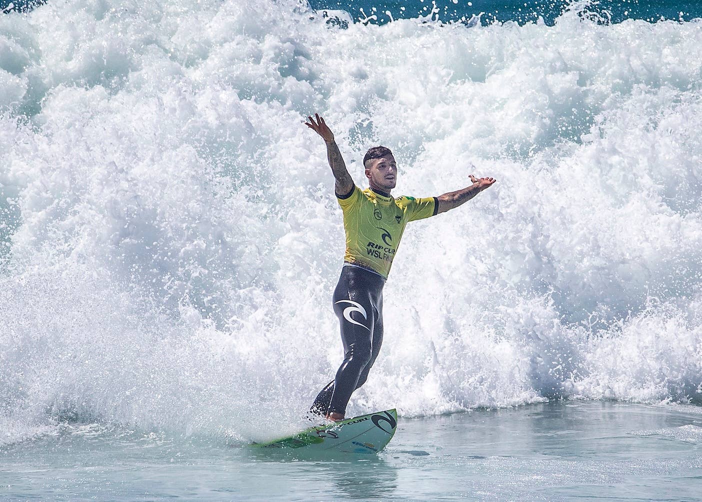 World Surf League Event News - Surfer
