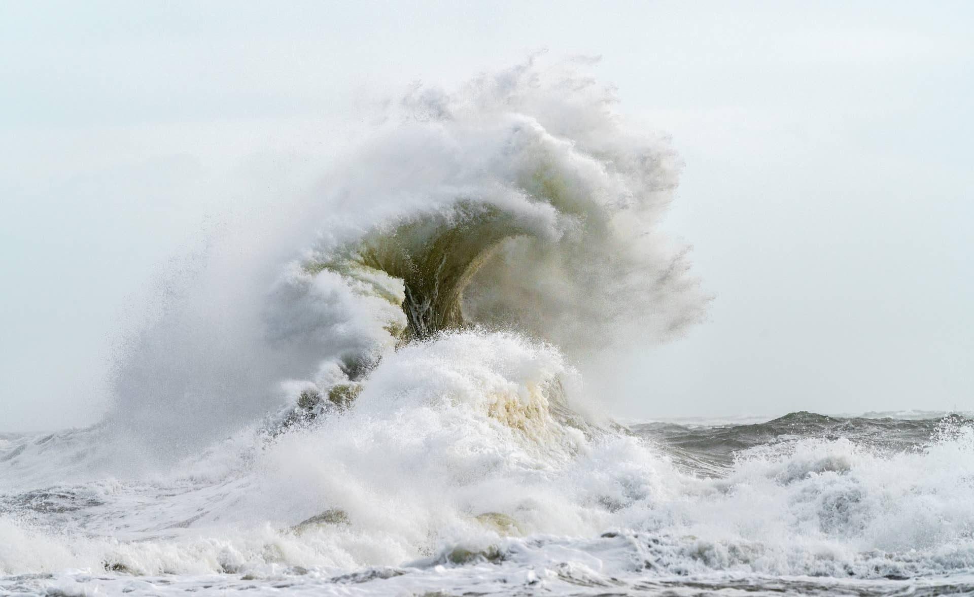 75-Foot Waves Headed to Nazaré for ‘Largest Swell of the Year’ - Surfer
