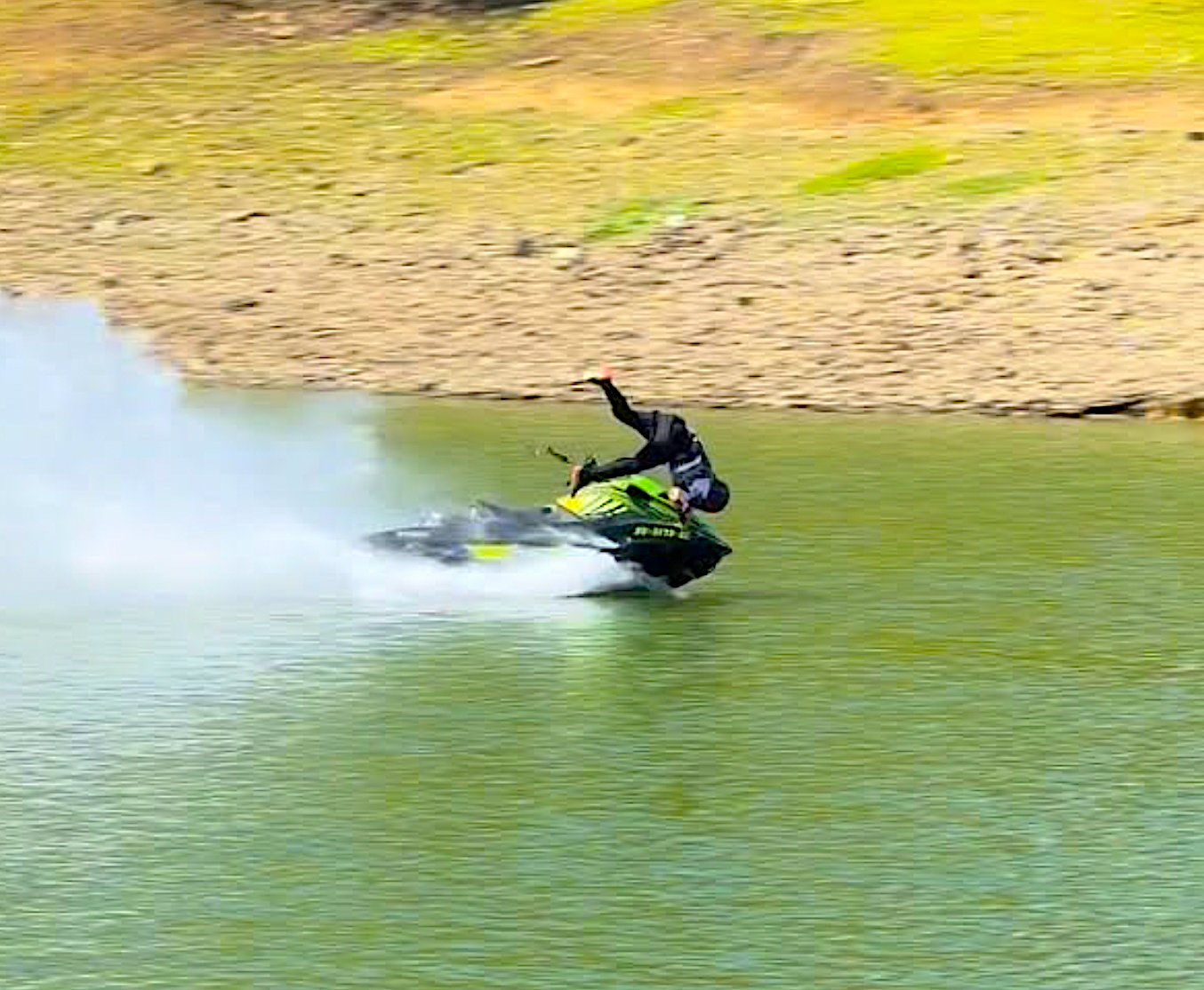 Jet Ski Racer Crashes at 125mph in World Record Attempt - Surfer