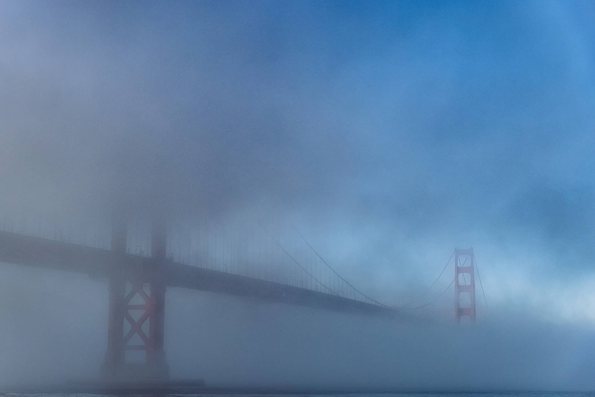 Surfing the Golden Gate Bridge: A Stunning Photo Gallery - Surfer