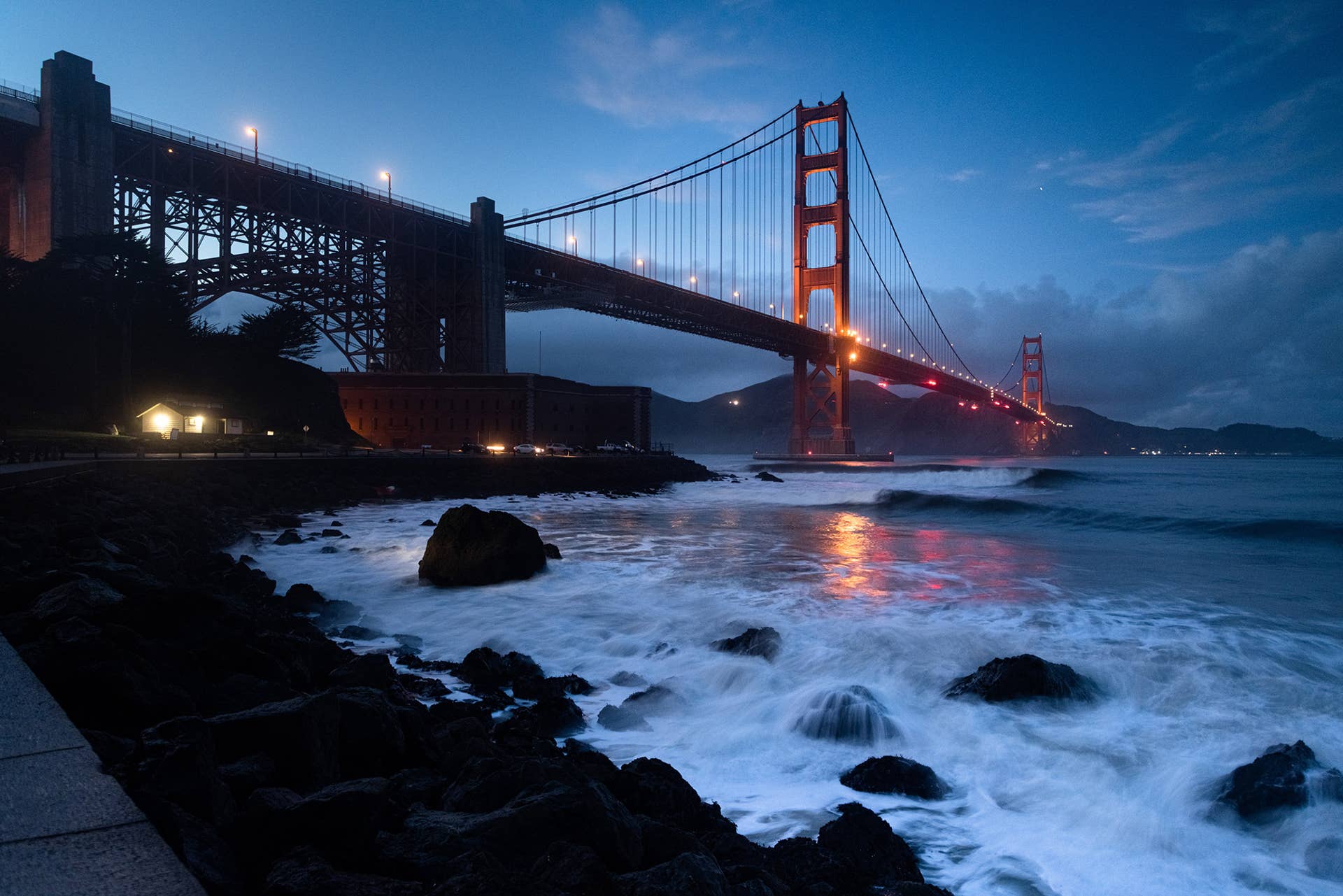 Surfing the Golden Gate Bridge: A Stunning Photo Gallery - Surfer