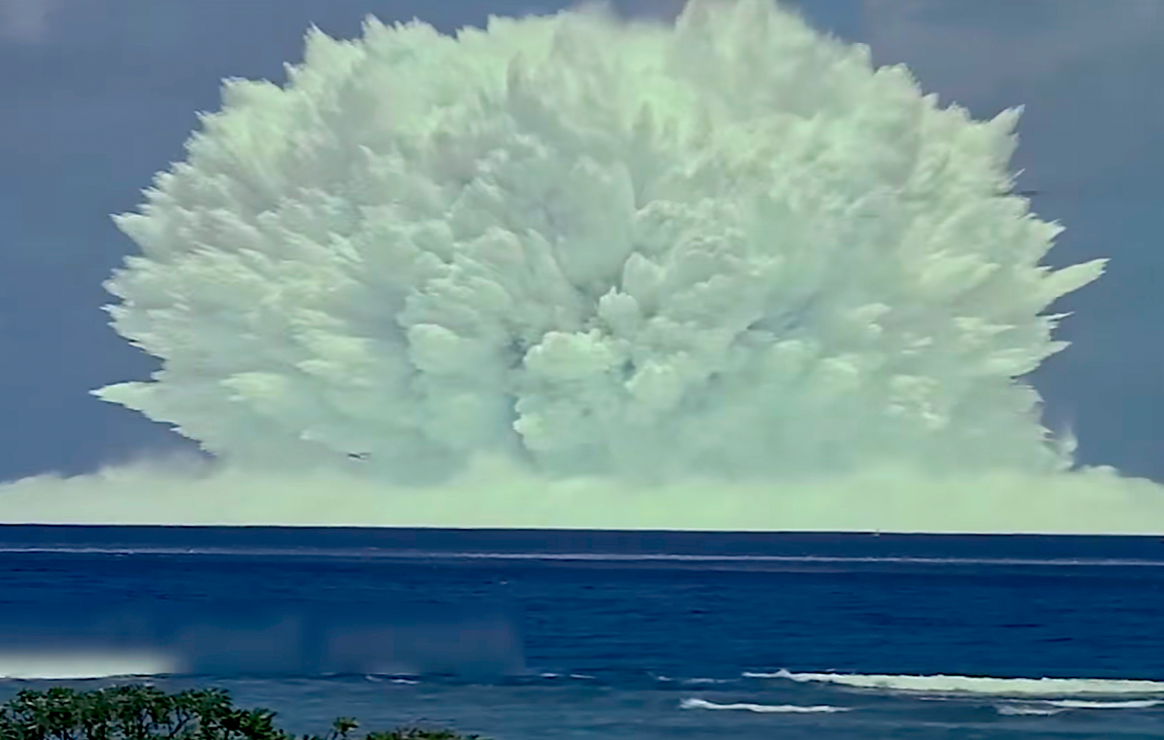 Watch: 1,500ft Mega-Tsunami Strikes Alaska - Surfer