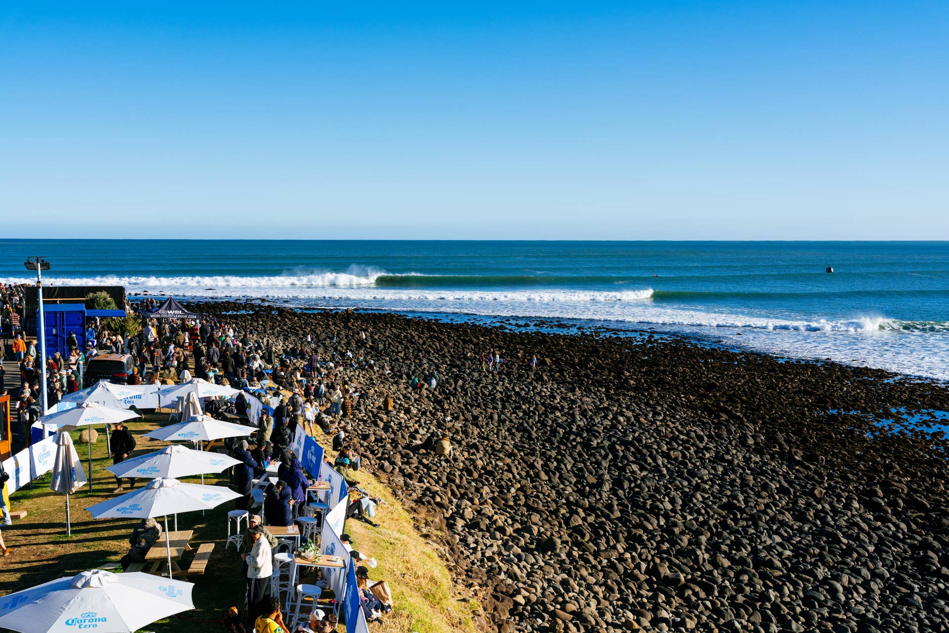 Italo and Carissa Win NZ Pro After 'Code Red' Attack - Surfer