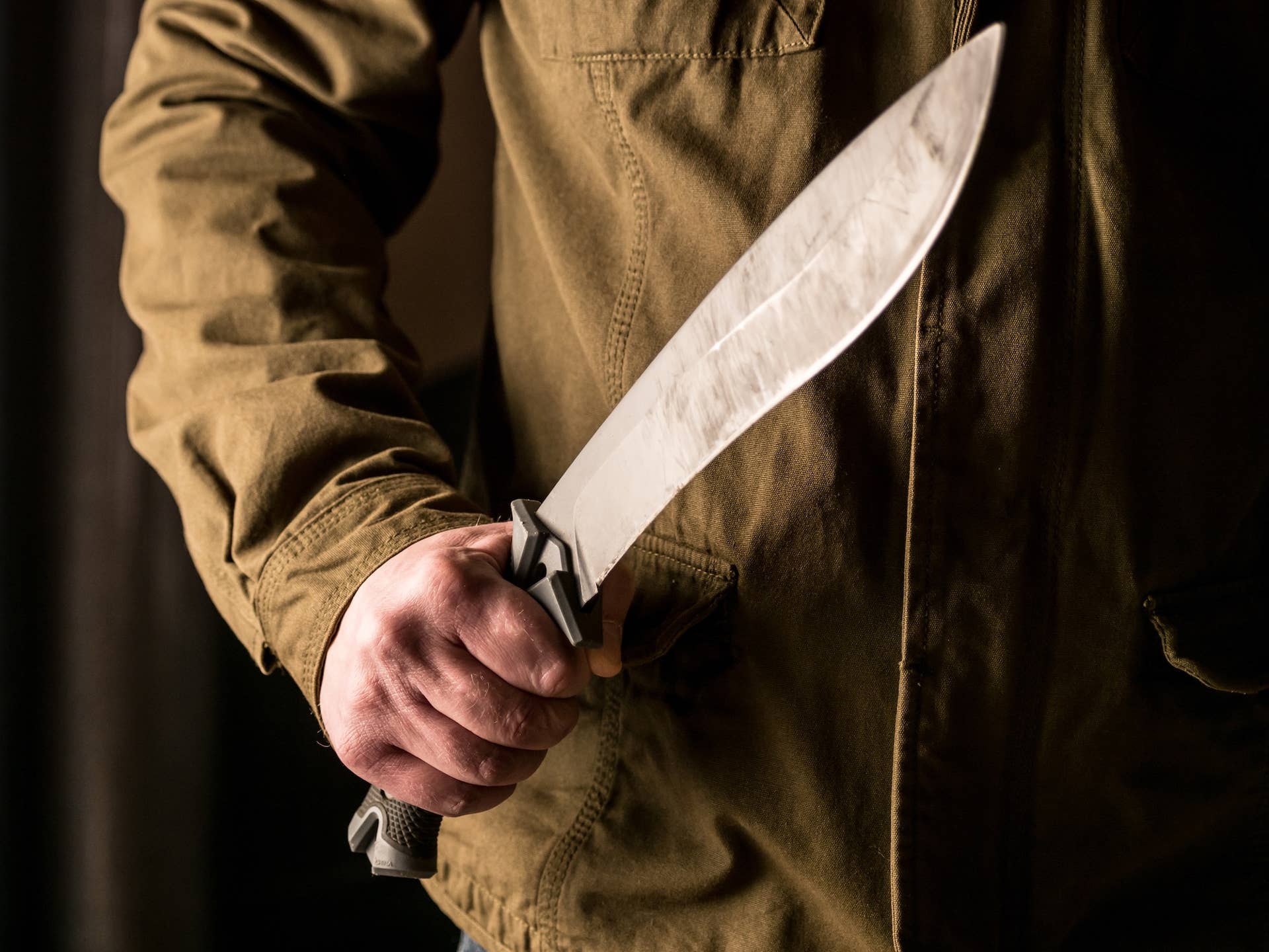 Teens on E-Bikes Attack Man with Machete at Bondi Beach - Surfer