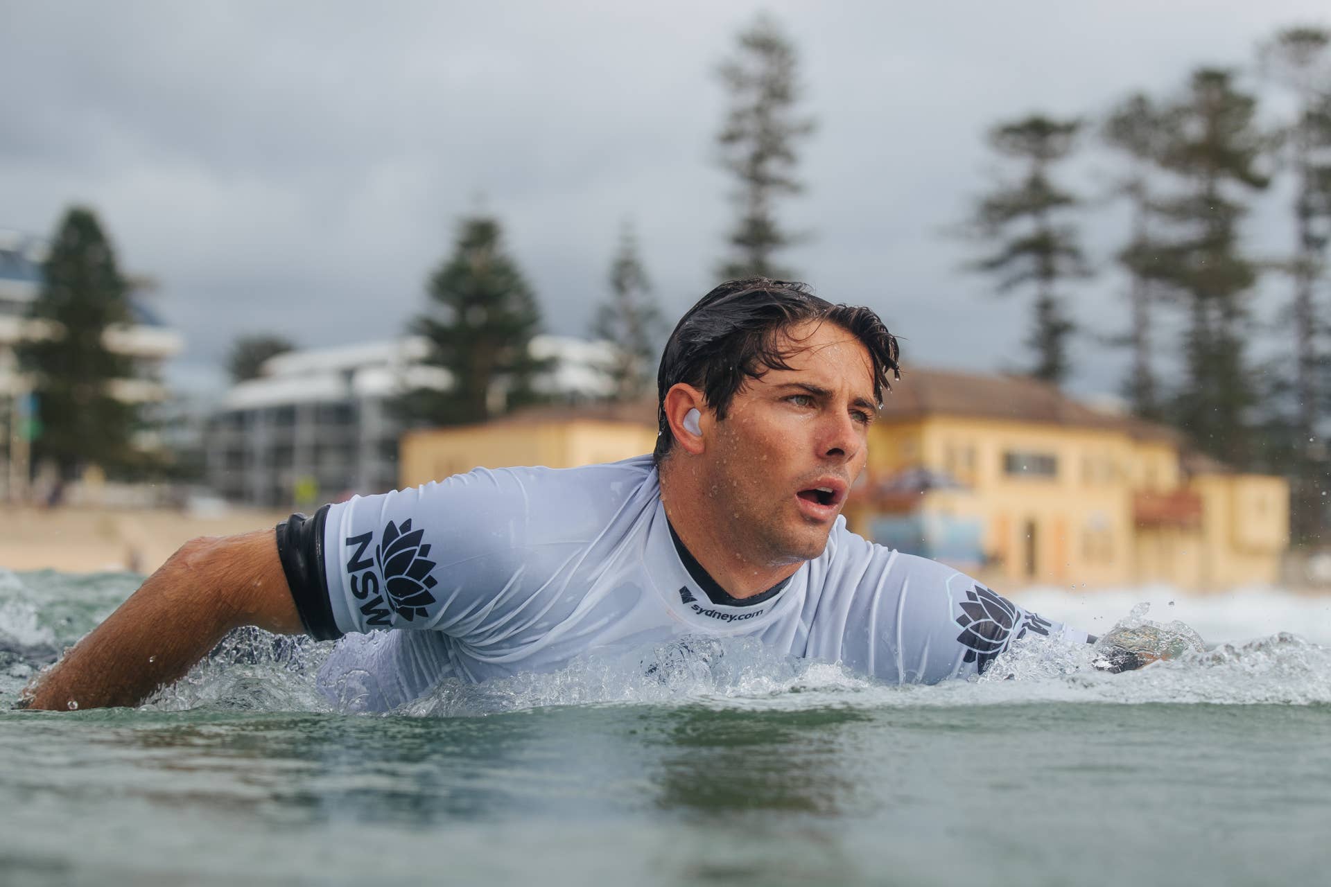 How To Prevent Surfer's Ear – And What To Do If You Have Early Signs ...