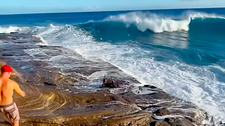 Rogue Wave Slams China Walls as Surfer Saves Woman (Video) - Surfer
