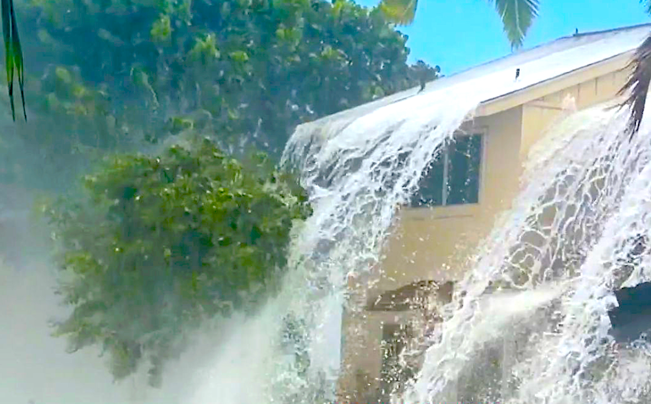 Apocalyptic Waves Hammer Hawaii Beachfront Condos (Video) - Surfer