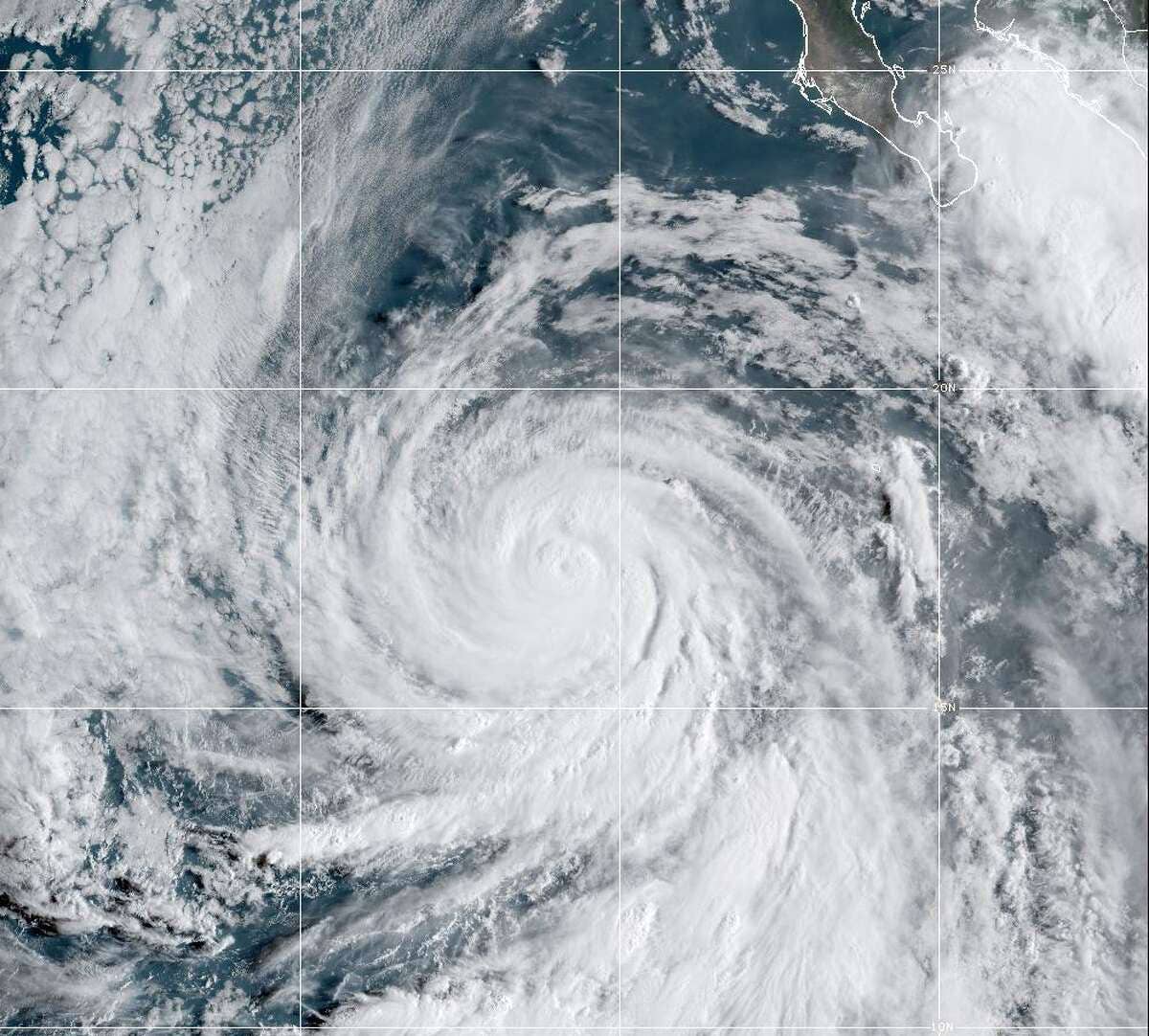 What Category 5 Hurricane Jova Means For The 2023 Rip Curl Finals And ...