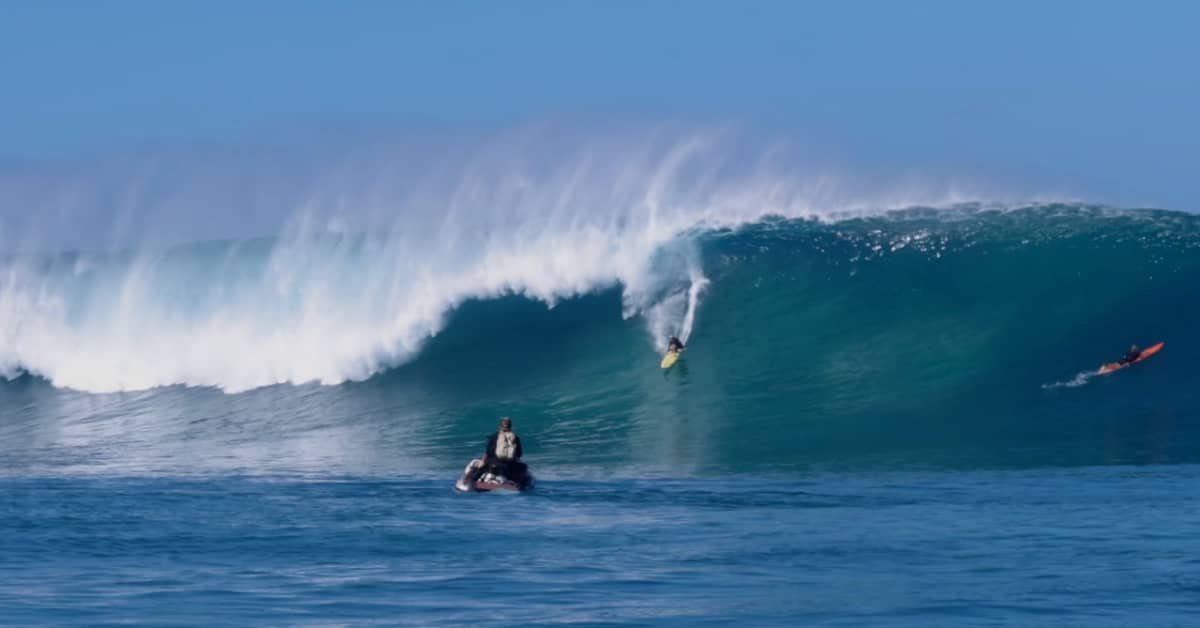 Australian Surfer Laura Enever Breaks Record For Biggest Wave Ever ...