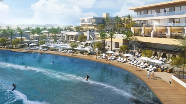 DSRT Surf Wavepool Officially Under Construction In Palm Desert - Surfer