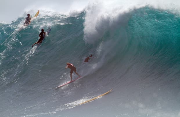 Makaha Gets Massive - Surfer