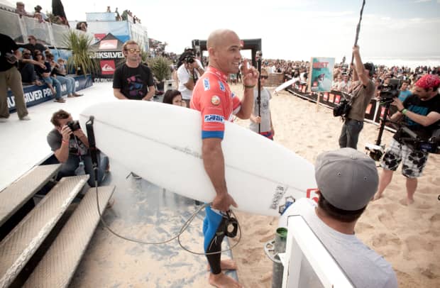 2010 Quiksilver Pro France: Mick Fanning Victorious - Surfer
