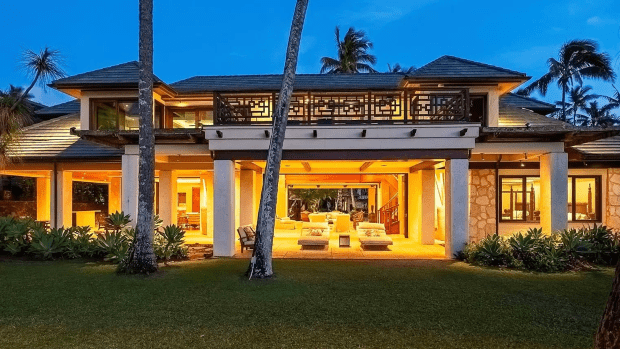Kelly Slater Lists Beachfront Hawaii Home for $20 Million - Surfer