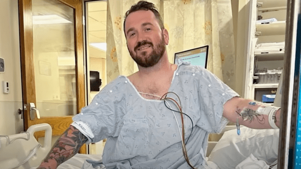 Honeymooner Paralyzed from Rare 'Surfer's Myelopathy' in Hawaii (Video ...