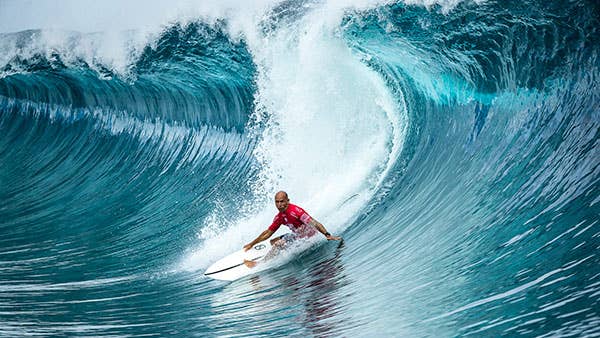 The Tour Returns To Tahiti - Surfer