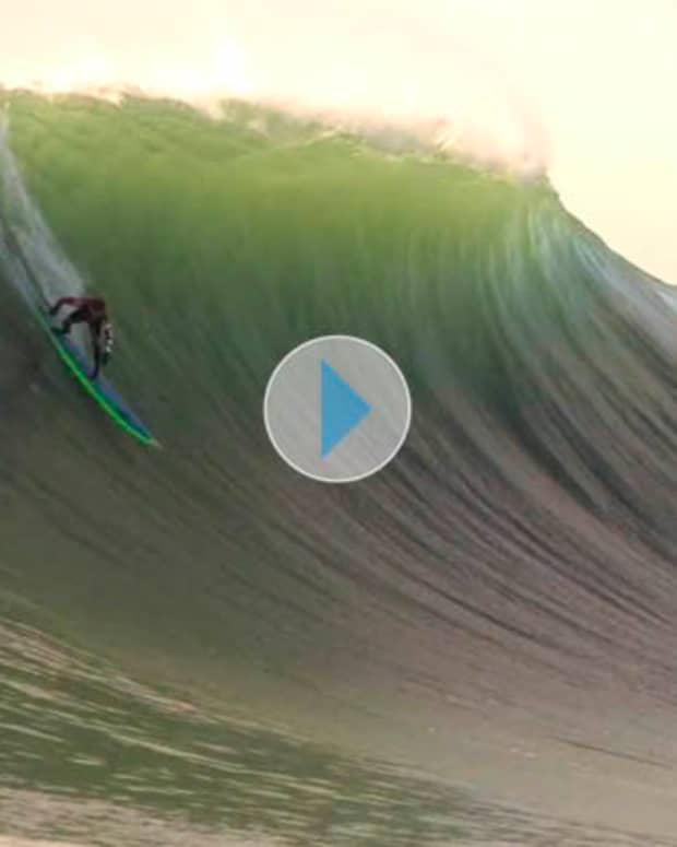 Alex Botelho // Portugal // 3:14 - Surfer