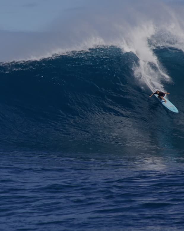 Watch: Humboldt County's Delia Bense-Kang Goes Huge At Todos - Surfer
