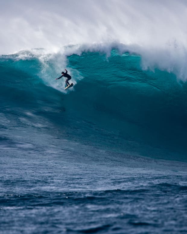 Green Means Go For Todos Santos Big Wave Event This Sunday - Surfer