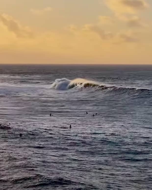VIDEO: '20-30 Foot' Waves Detonate on San Diego Surf Spot During Epic ...