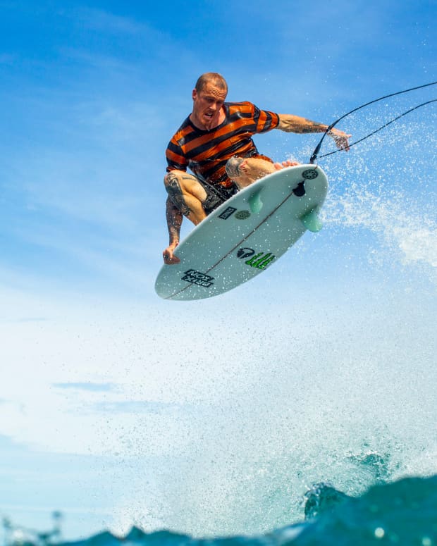 SURFER Magazine - Surf News, Fantasy Surfer, Photos, Video and Forecasting
