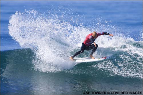 SLATER WINS! Kelly Edges Closer to Another Title