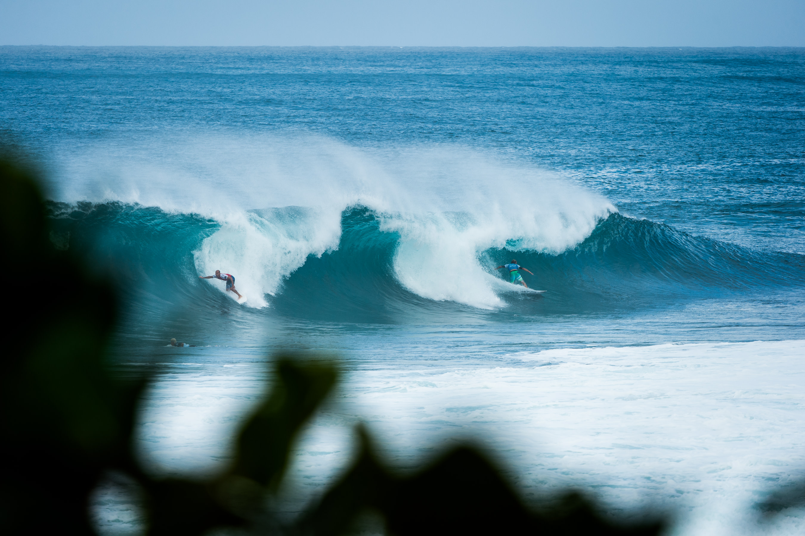 Hellos And Goodbyes At Backdoor - Round 2 at Pipe Masters