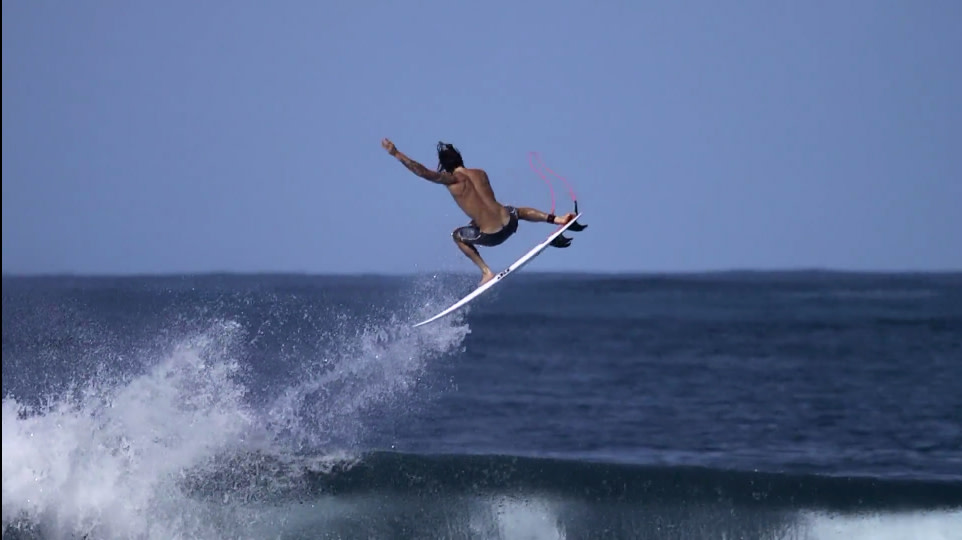 Mikey Wright Joins Team Traktor