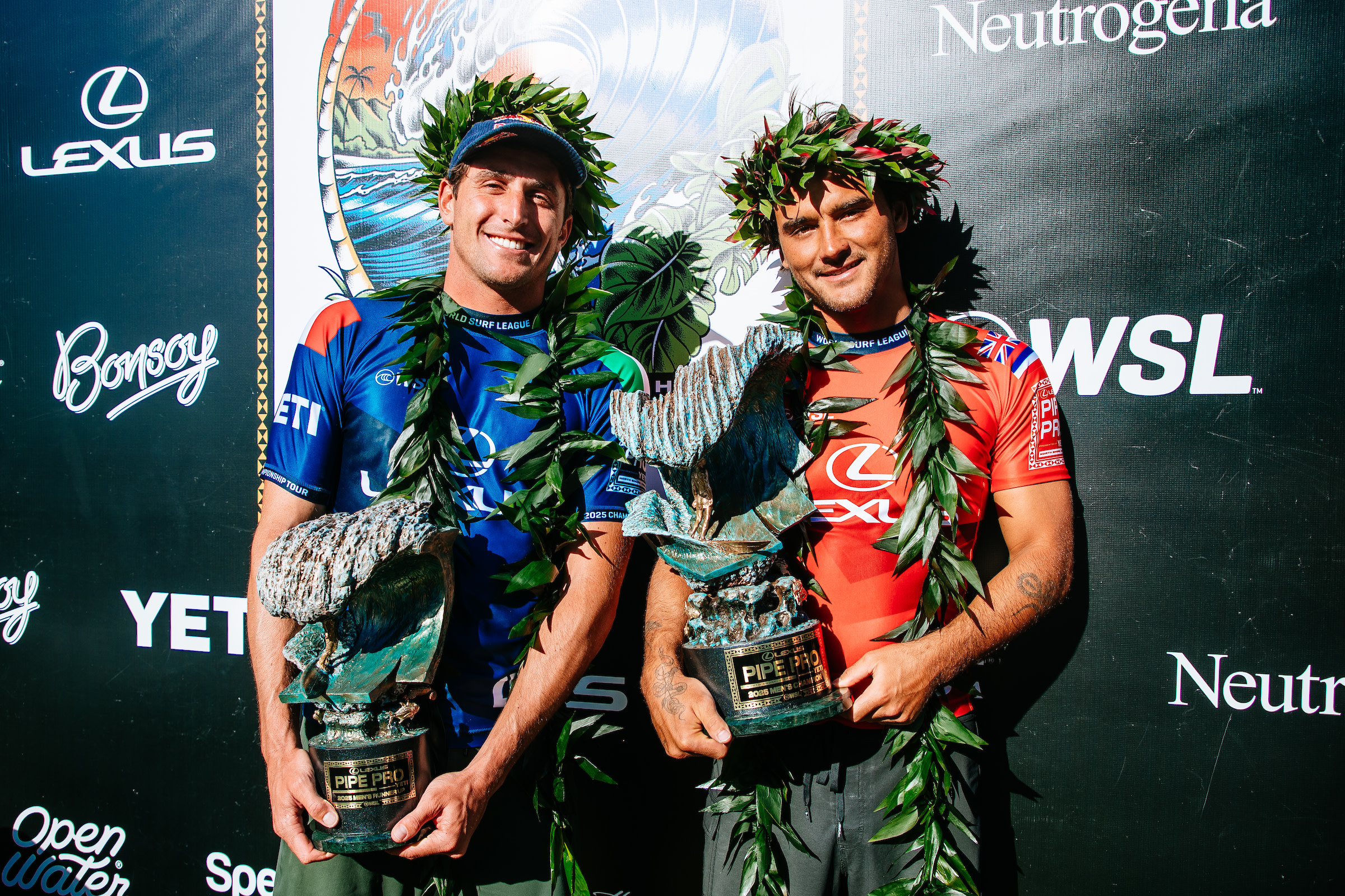 Gabriel Medina Gives Take on Controversial Pipe Pro Final