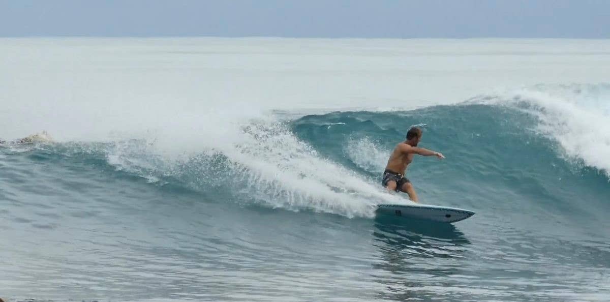 Surfing 201: How To Frontside Cutback Like a Pro