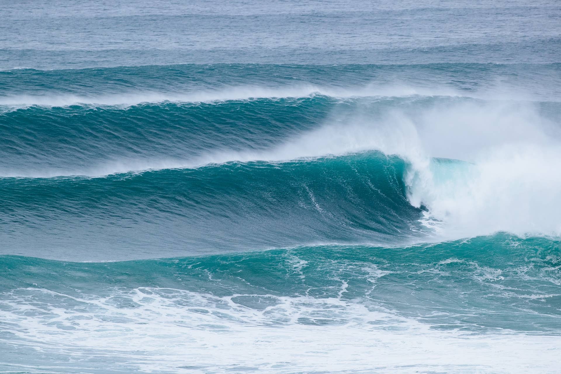 Absolutely Giant: 60ft Waves Incoming for Nazaré Big Wave Challenge ...