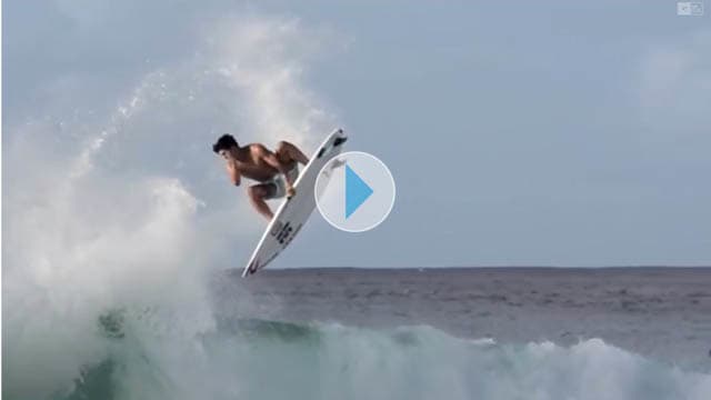 Gabriel Medina // Hawaii // 2:03 - Surfer
