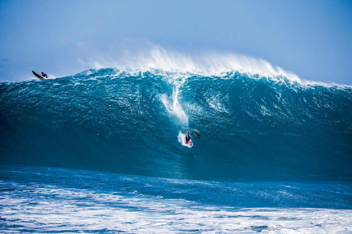 Shock Waves - Surfer