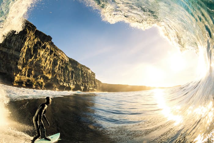 The Most Beautiful Surf Photos of 2017 - Surfer