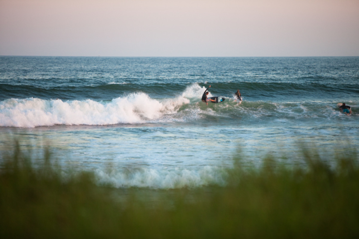 New York Noise Vol. 3: Extreme!!! in Montauk - Surfer
