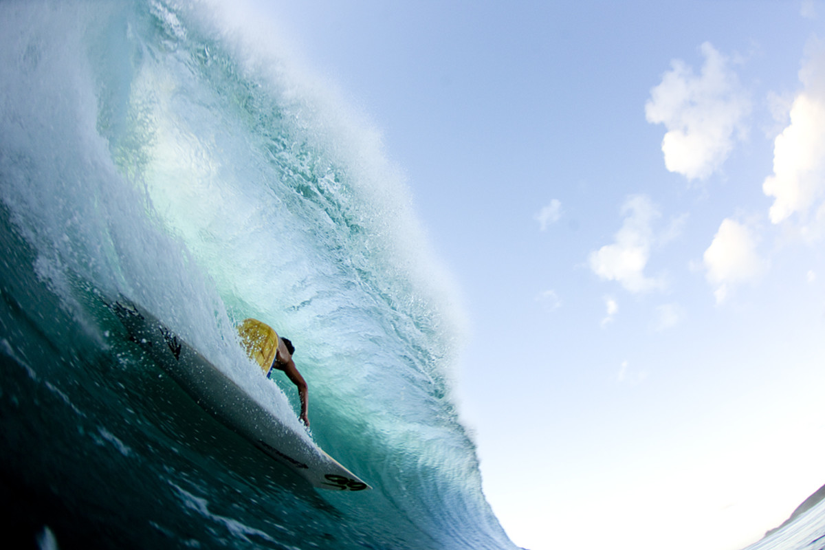 Gallery: A Very Hawaiian February - Surfer