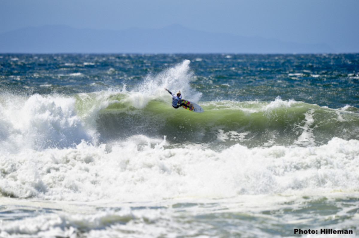 Finals Day at the Vans Pier Classic - Surfer