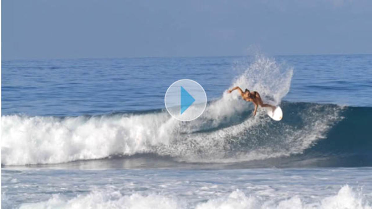 Kolohe Andino & Carissa Moore // 21Days // 15:15 - Surfer