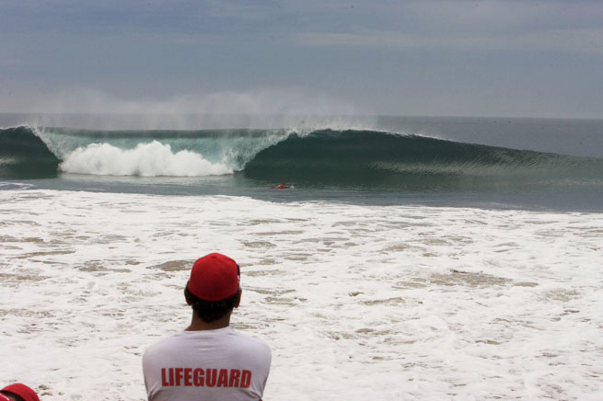 Ventura Naval Base 2nd Annual Surf Contest - Surfer
