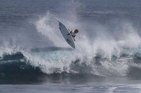 Tanner Hendrickson // Maui // 1:41 - Surfer