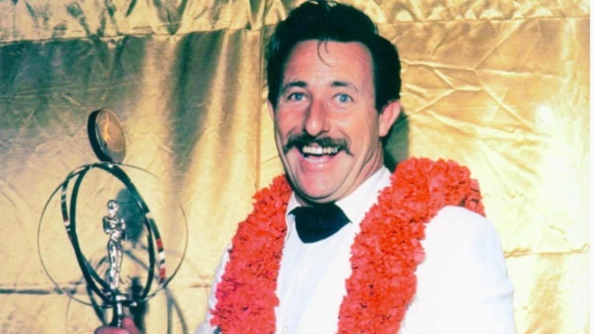 The Ballad of Dale Velzy - Surfer