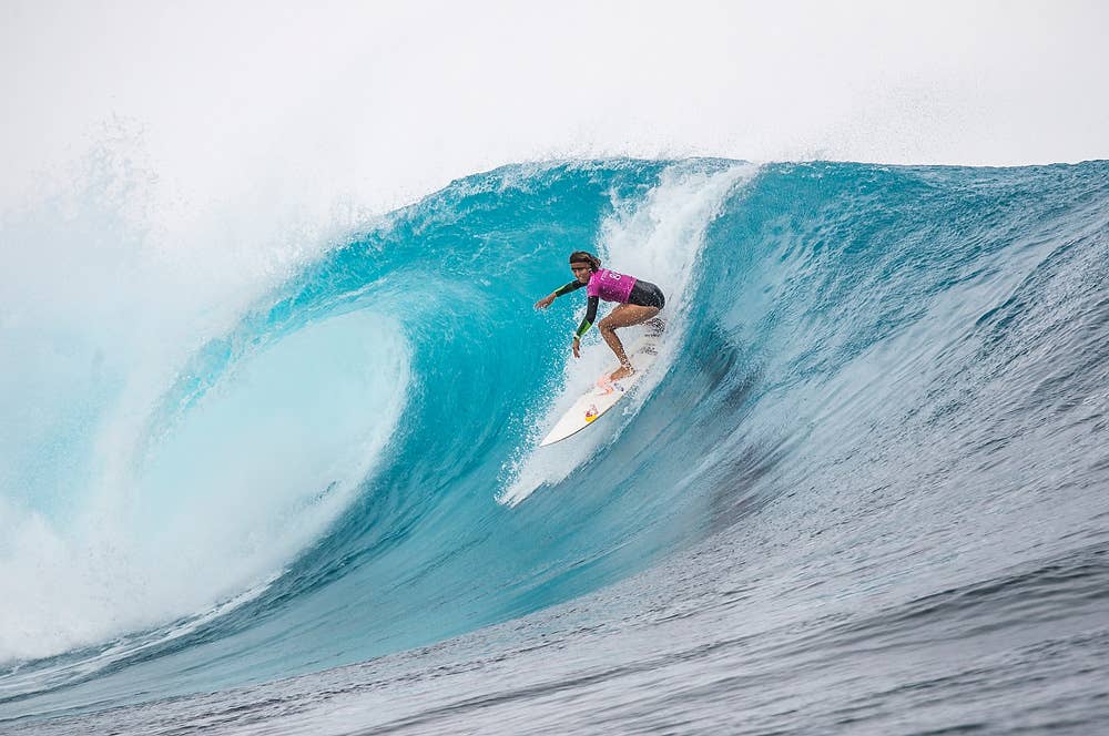 Sally Fitzgibbons Wins Fiji | SURFER Magazine - Surfer
