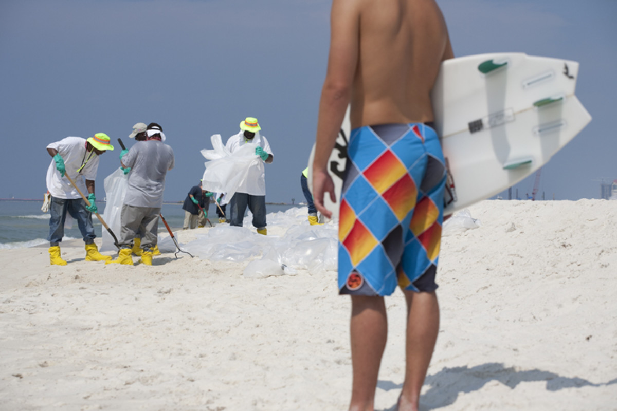 DEEPWATER DISASTER: DAY 79 - Surfer