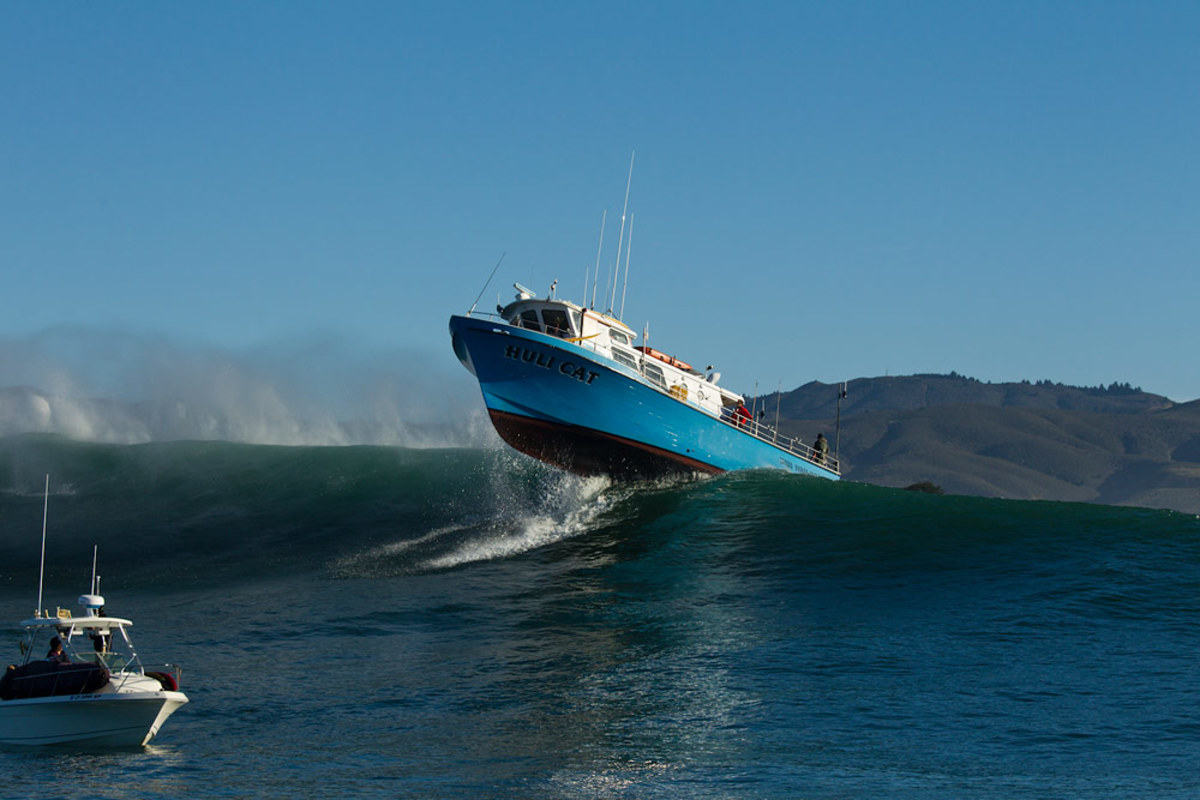 Chasing Mavericks Wave